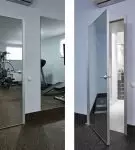 Tükör ajtók az edzőteremben