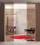 Bivaiņu oriģinālās caurspīdīgas stikla durvis