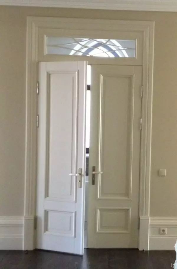 Vrata s Framugom
