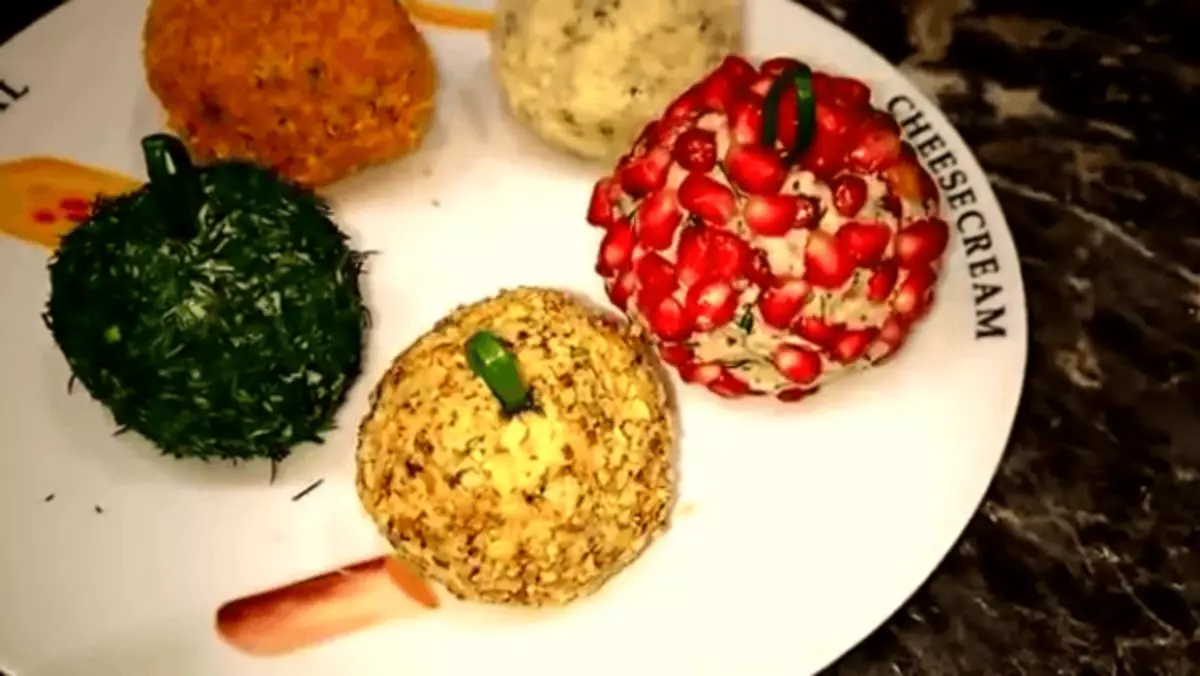 Multicolored Snack Christmas Balls.