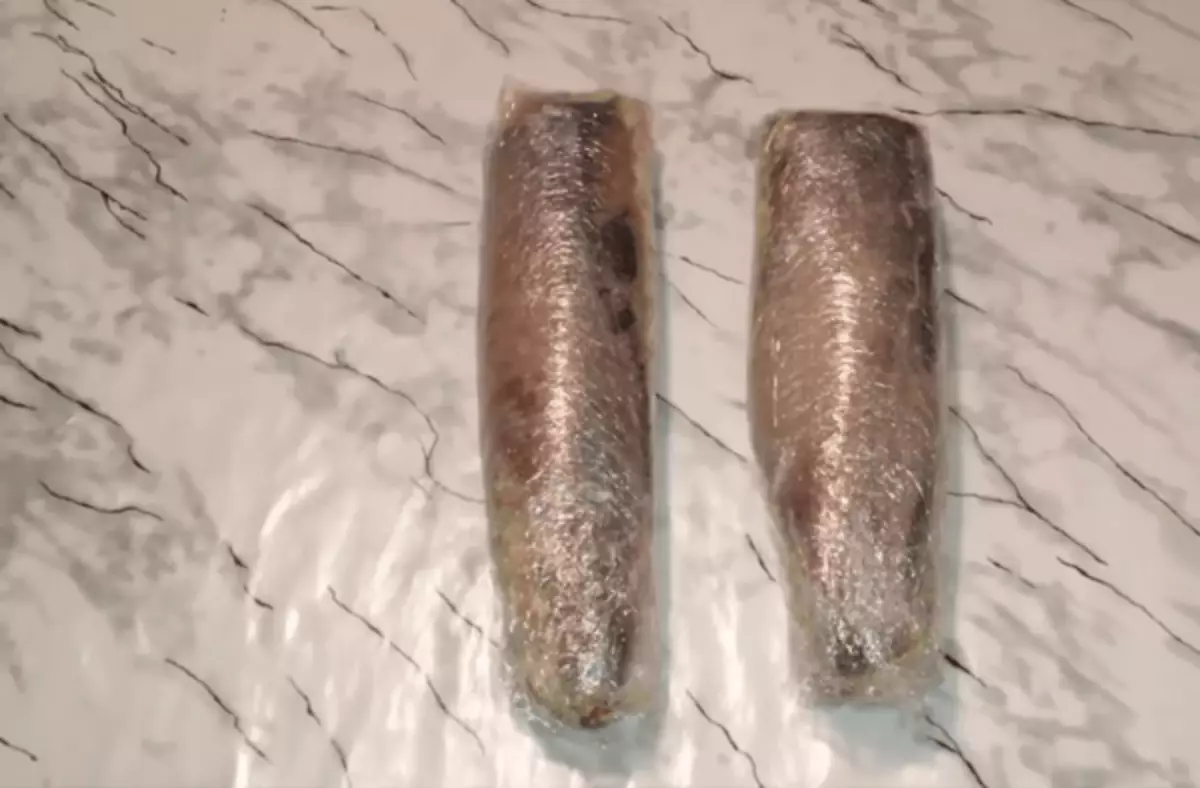 Filets d'arenques amb farciment de la pel·lícula d'aliments