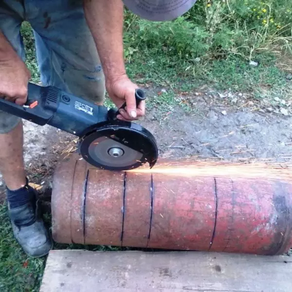 Burzhuyki'nin üretimi için Kesme Gaz Silindiri Öğütücü