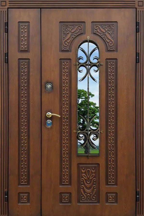 Įėjimo durys su veidrodžiu