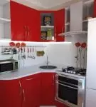 წითელი თეთრი სამზარეულო
