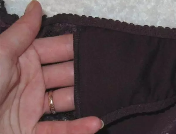 Unutarnji džepovi na ženskim gaćicama