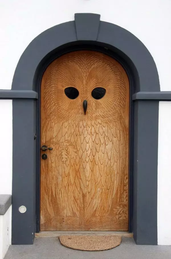 Porta d'entrada exclusiva de fusta