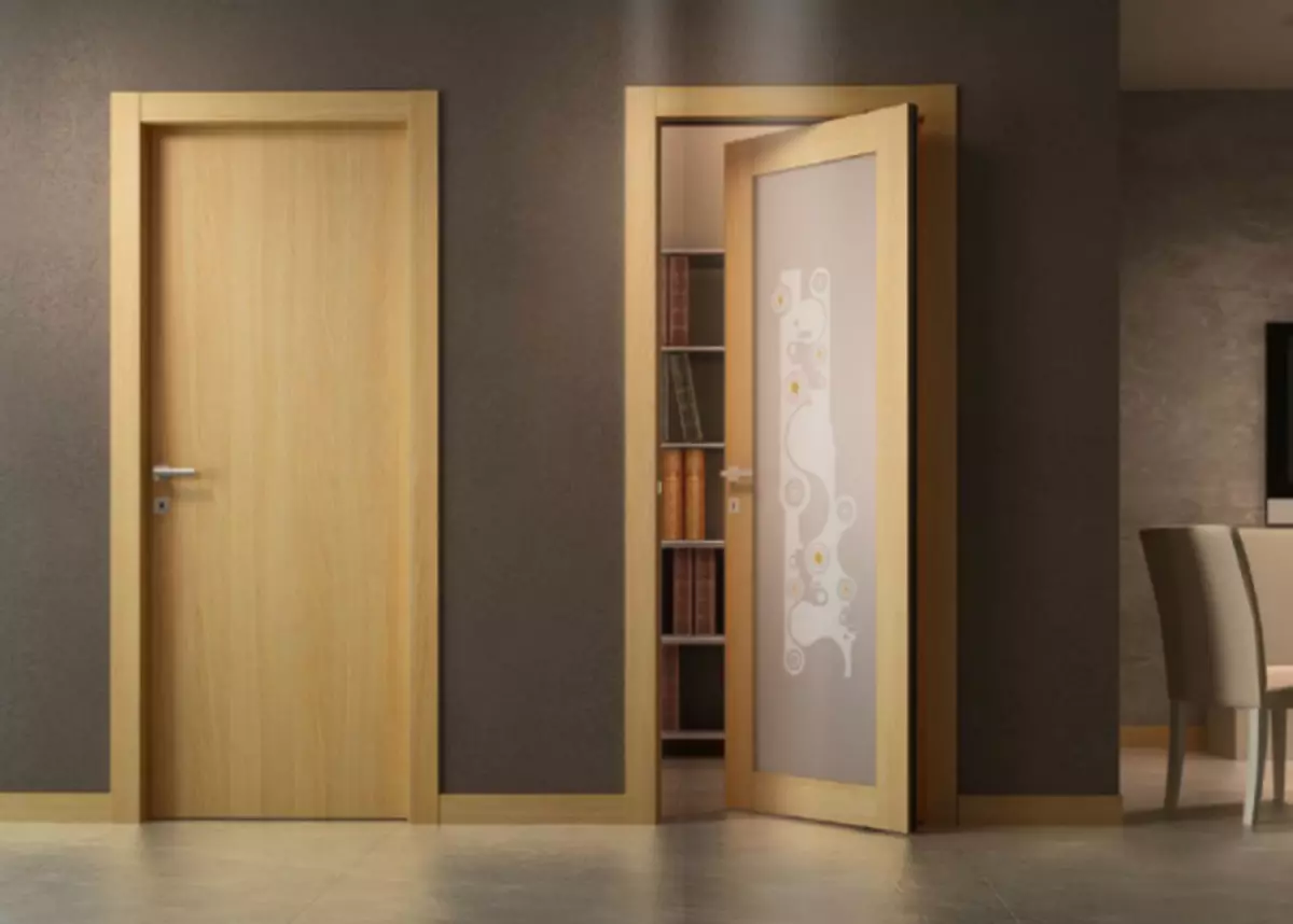 Interrooms simple doors from chipboard