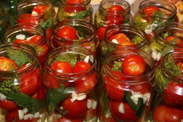 Como preparar tomates para o inverno