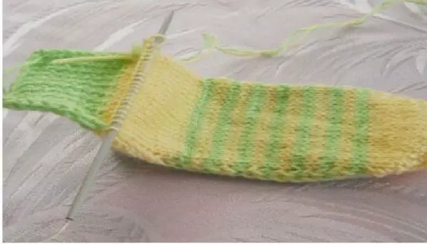 Dawiya knitting