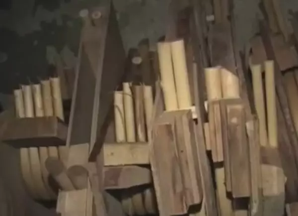 Elemente din lemn în uscător