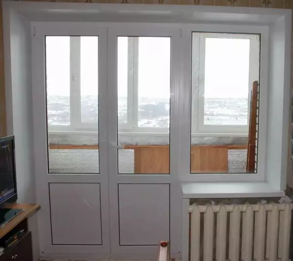 Kombinētie balkona durvis