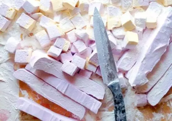 Preparation of home spring marshmallow