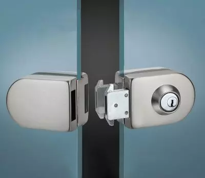Central Type Lock.