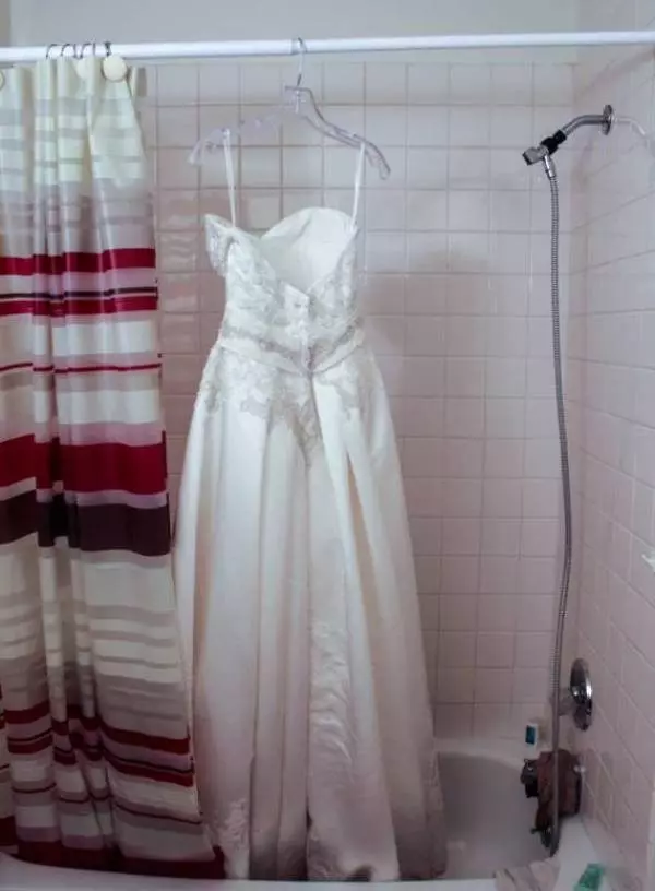 Vestido de noiva no baño