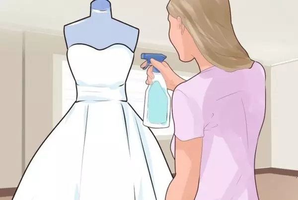 Procesamento de vestidos de noiva con solución de xabón
