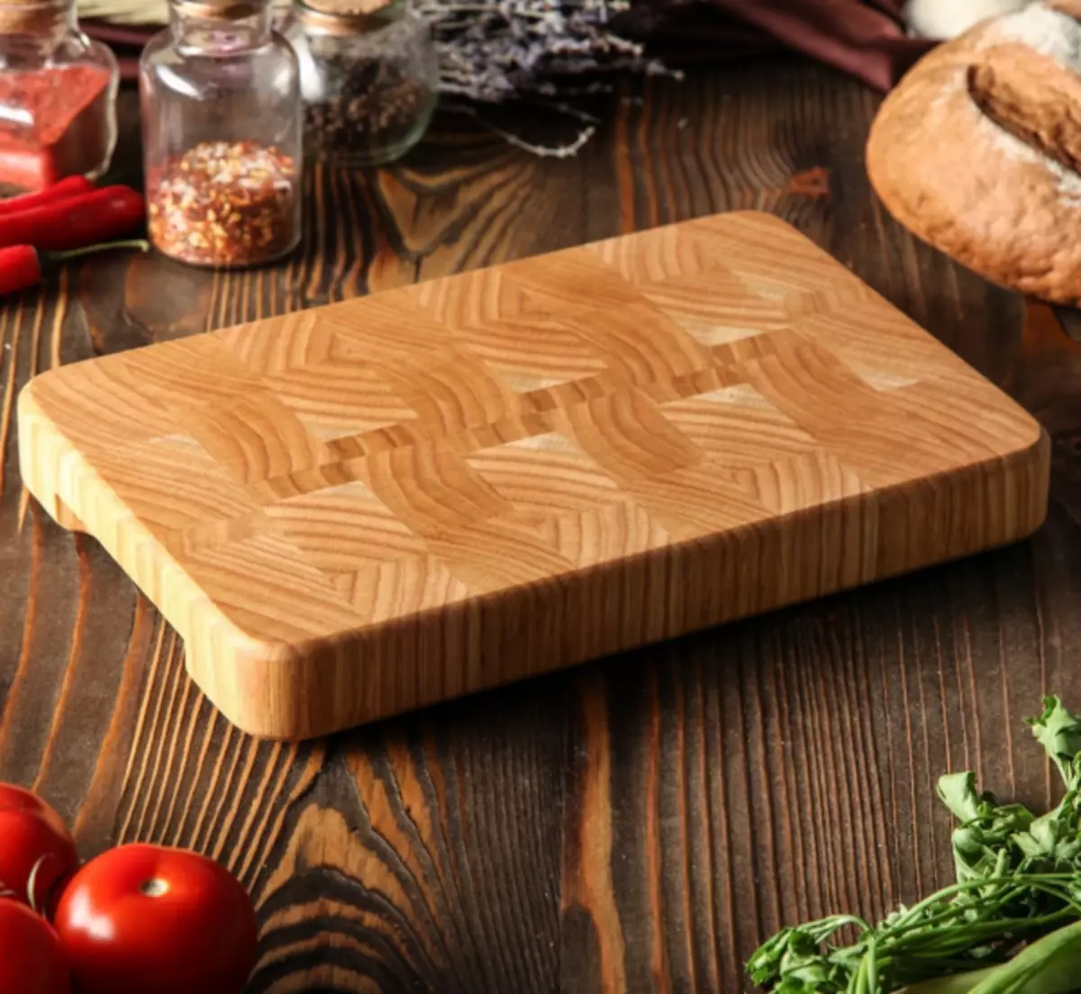What a cutting board is better: wooden, plastic or glass