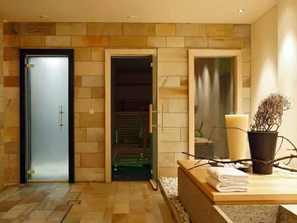 Portas de vidro na sauna