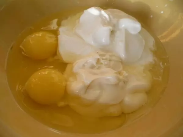 Sour cream and eggs