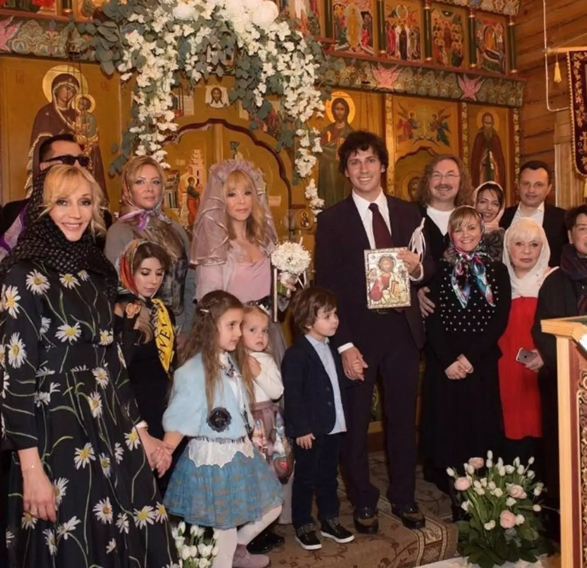 Celebrități rusești s-au căsătorit în biserică 1931_2