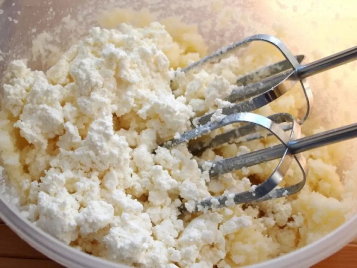 Cottage Cheese with Eggs