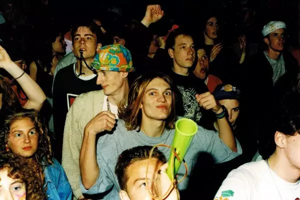 क्लब पार्टी 90s