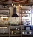 لٹل سٹائل میں اصل چھت کے ساتھ لٹل باورچی خانے
