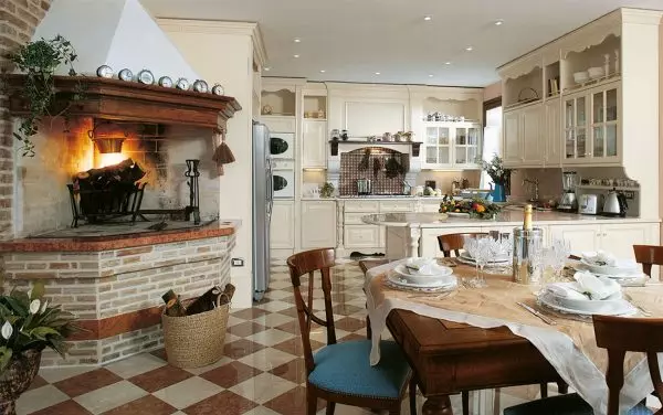 اطالوی انداز میں باورچی خانے پر دو رنگ ٹائل