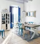 Mėlyna detalės Viduržemio jūros regiono virtuvės interjero