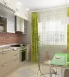 Интериор на кухнята в светло жълто-зелена гама