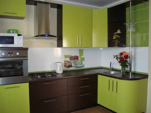 Setul de bucătărie cu două culori
