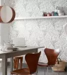 Wallpapers dritë me një model të thjeshtë në kuzhinë