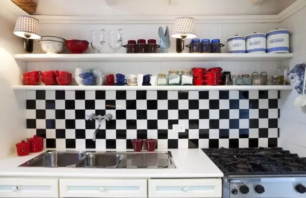 وضع البلاط على ساحة في المطبخ: كيفية وضع يديك، تعليمات خطوة بخطوة مع الصور، الفيديو 2344_30