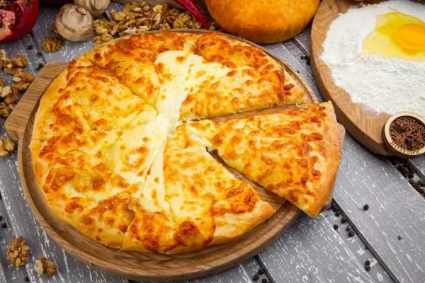 Megrelski میں Khachapuri