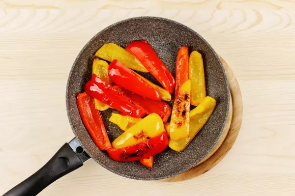 भाजलेले peppers