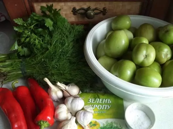 Tomaten, peper, greens en knoflook