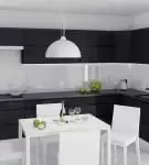 Tarzı minimalizm siyah mutfak