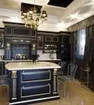 Cucina nera in stile classico