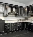 آشپزخانه سیاه و سفید در سبک کلاسیک