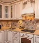 Interior da cozinha com pátina