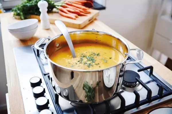चीज सह गाजर सूप