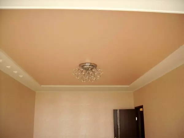 Matte Stretch Ceiling dan Chandelier