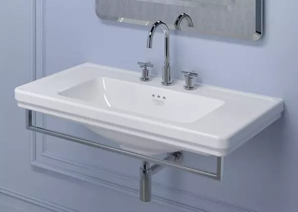 Sink with mounting to the wall