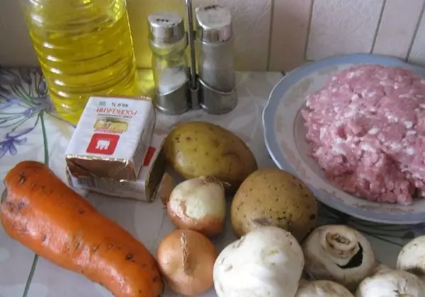 Produk untuk sup keju dengan bakso dan jamur