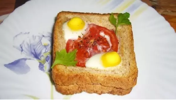 Sandwich mit Tomate