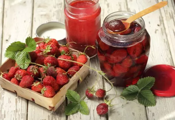 Bruk av hage jordbær i matlaging