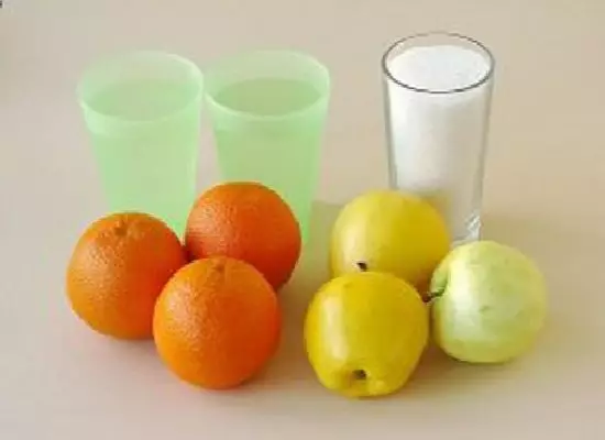 Mandarine, mere, apă și zahăr