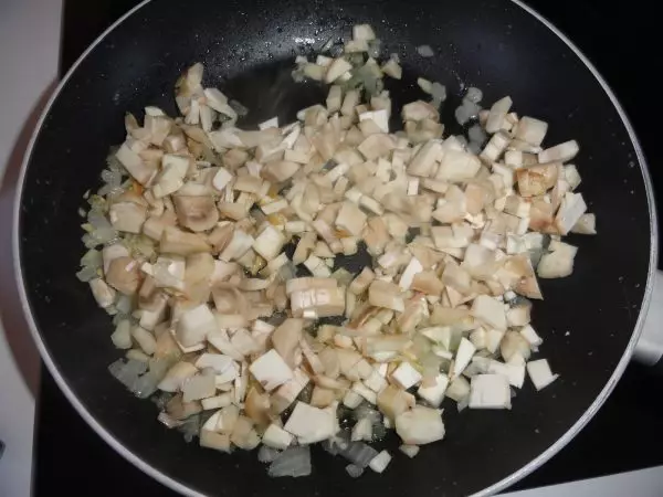 Frying Nấm và hành tây