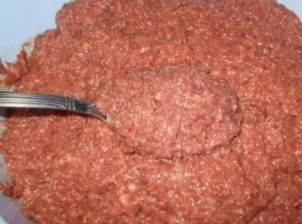 প্রস্তুত লিভার mince.