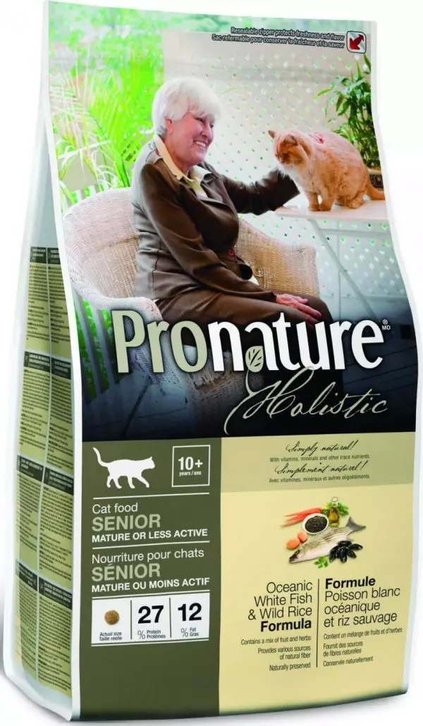 Dry food pronature holistic na may puting isda