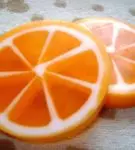 Σαπούνι με τη μορφή ενός πορτοκαλιού σε φέτες